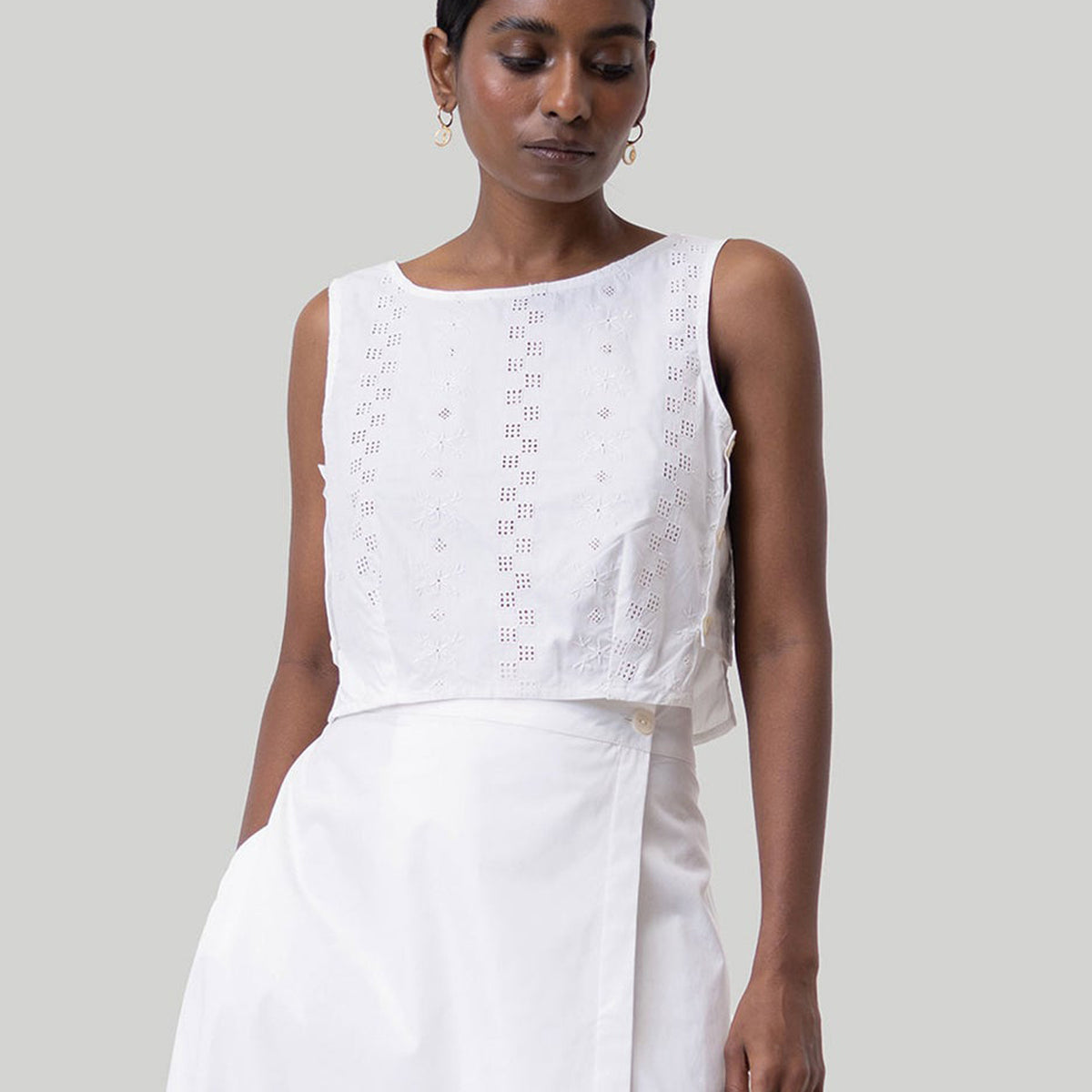 Boxy Crop Top in White – Reistor