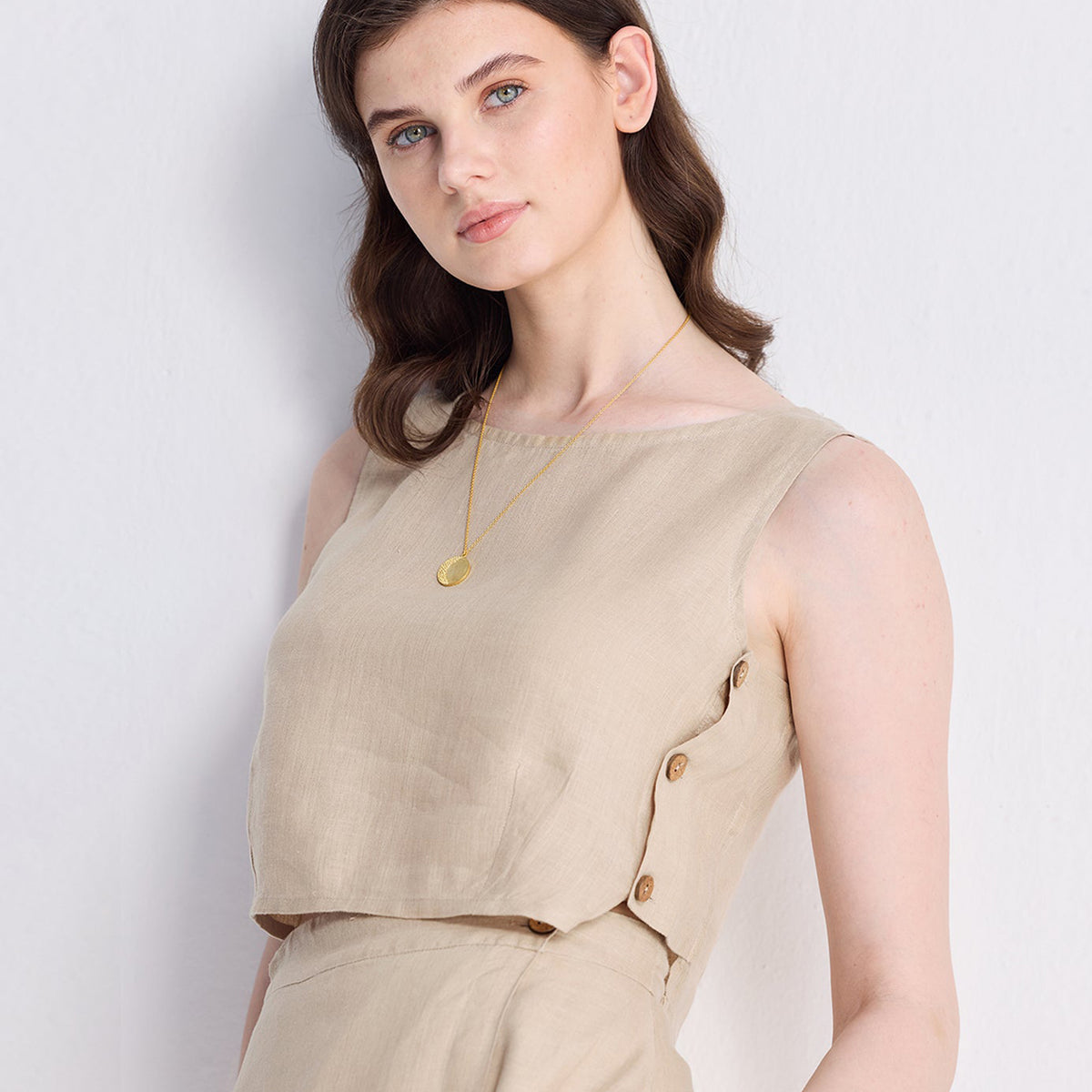 Boxy Crop Top in Neutral Beige – Reistor